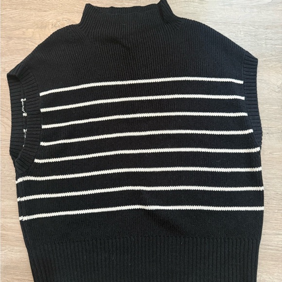 Anthropologie | Sweaters | Maeve Black And White Striped Womens Sweater ...